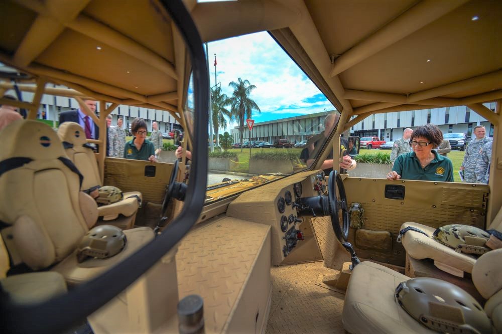 WarWheels.Net - M1288 Ground Mobility Vehicle 1.1/Flyer 72 Advanced Light Strike Vehicle Photos